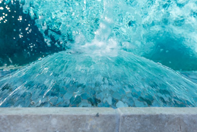 Pool Water Color: How to Select and What Affects It